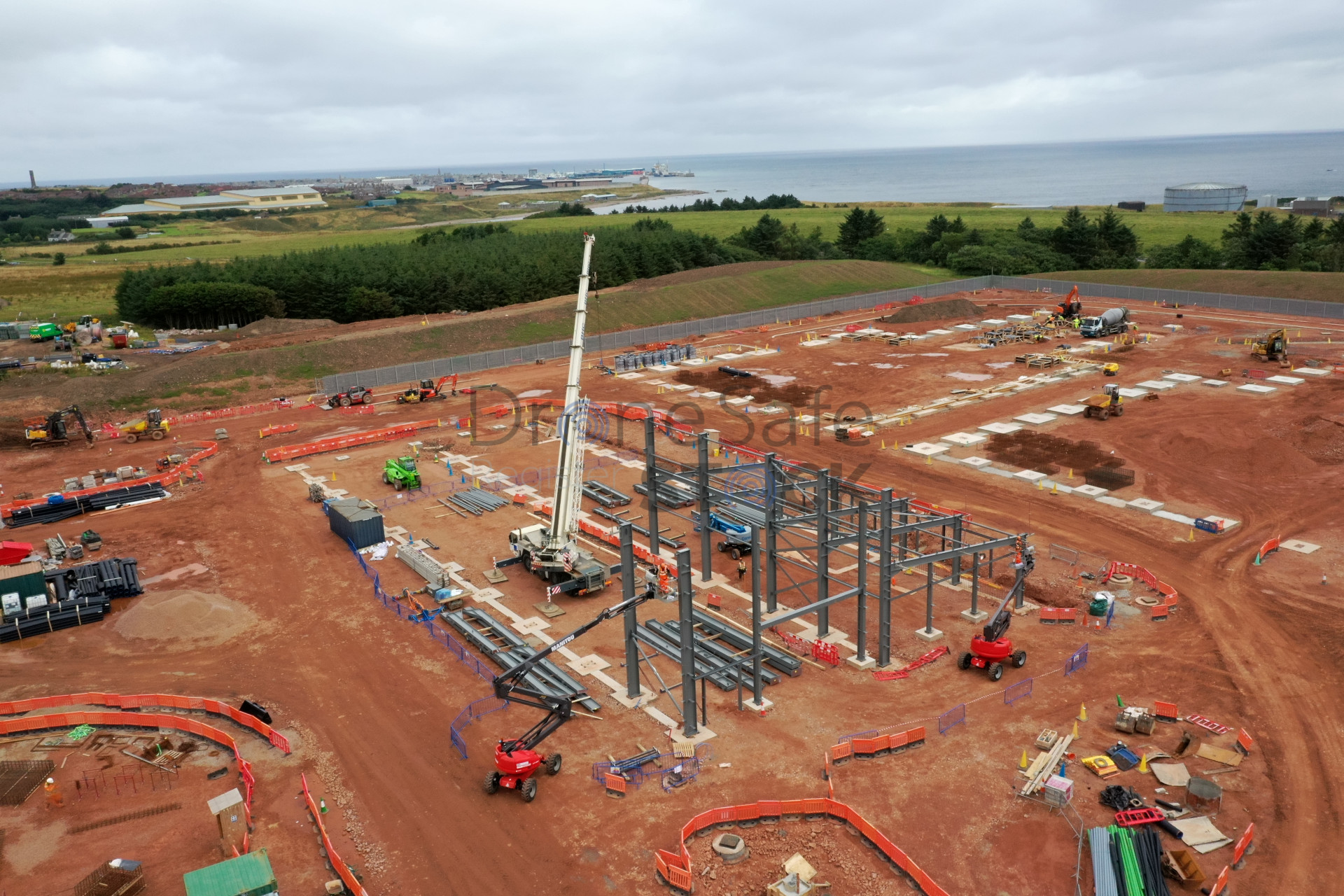 Building Erection 7402 in Peterhead
