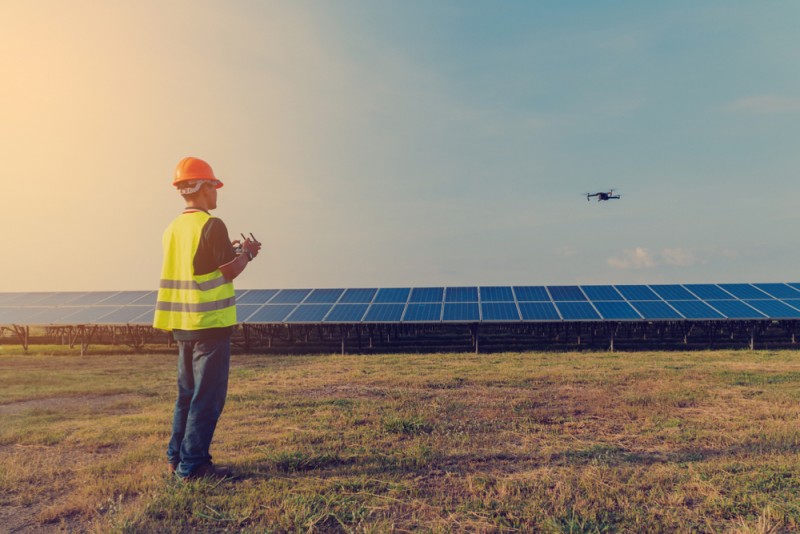 Becoming a commercial drone pilot in the uk